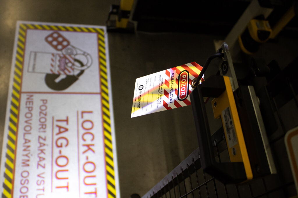 LED Floor Marking | Innovative HSE | Aledo