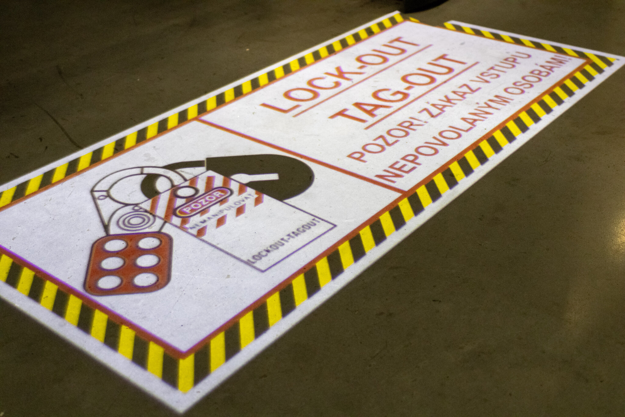 LED Floor Marking | Innovative HSE | Aledo